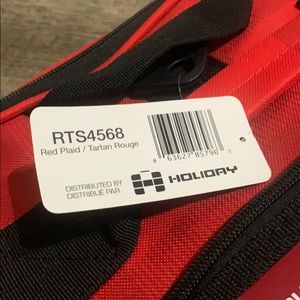 Roots | Bags | Nwt Roots 73 Expandable Rolling Duffle | Poshmark